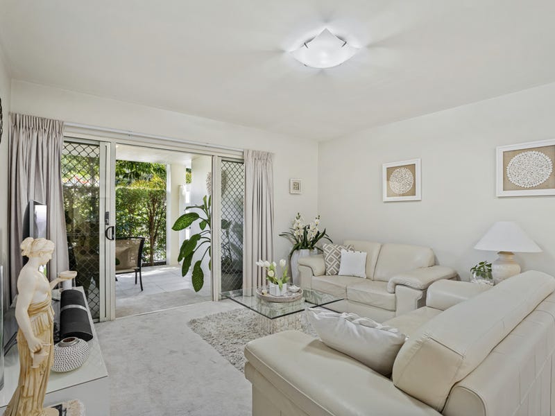2/27-29 Gordon Street, Labrador, Qld 4215 - Property Details
