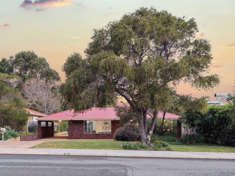 8 Waldorf Street, Carine, WA 6020 - Property Details