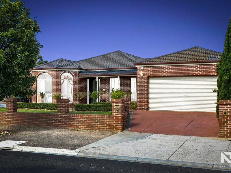 18 Dorcas Lane, Taylors Hill, VIC 3037 - realestate.com.au