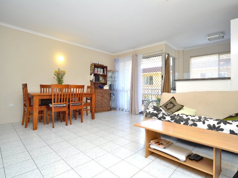 11/26 Labrador Street, Labrador, Qld 4215 - Property Details