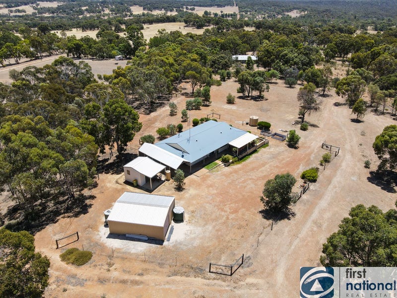 104 Benrua Road, Clackline, WA 6564 - Property Details