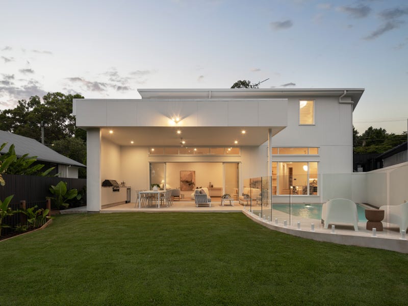 26 Newington Street, Tarragindi, Qld 4121 - Property Details