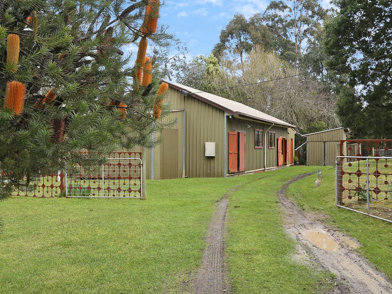 1 Upper Gellibrand Road, Barramunga, Vic 3249 - Property Details
