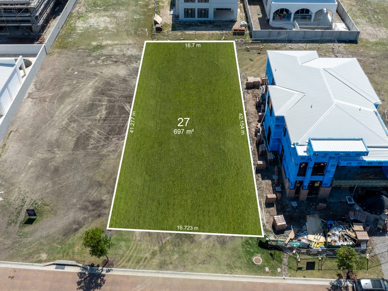 8994 The Point Circuit, Hope Island, QLD 4212 - realestate.com.au