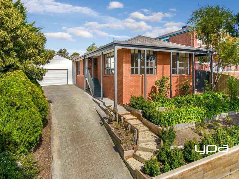 23 Phillip Drive, Sunbury, Vic 3429 - Property Details