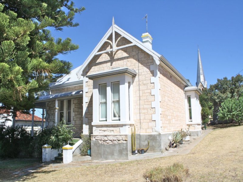 16 Gordon Street, Naracoorte, SA 5271 - Property Details