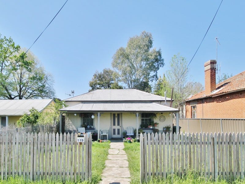 119 Russell Street, Bathurst, NSW 2795 - Property Details