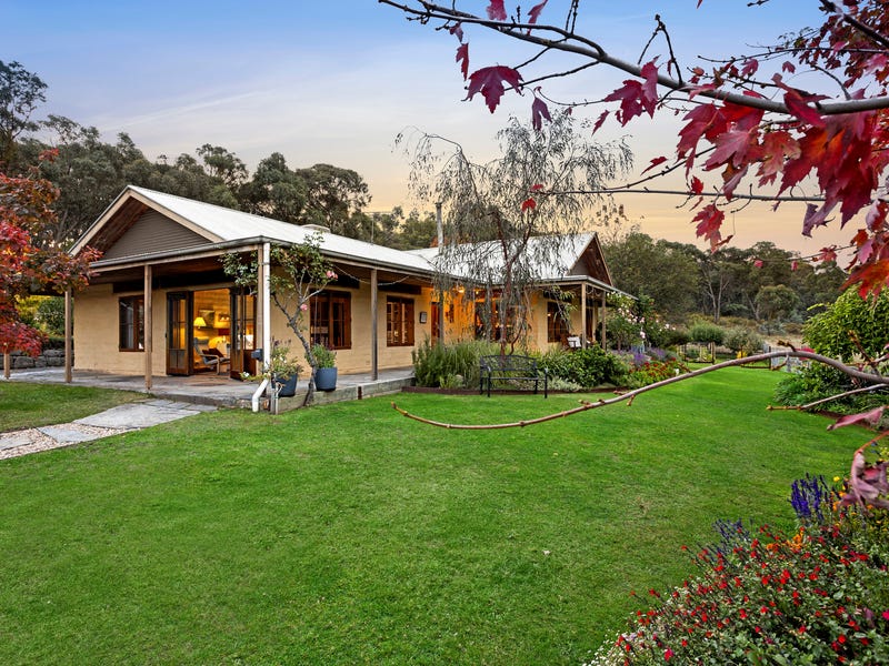 453 Yandoit-Werona Road, Franklinford, Vic 3461 - Property Details