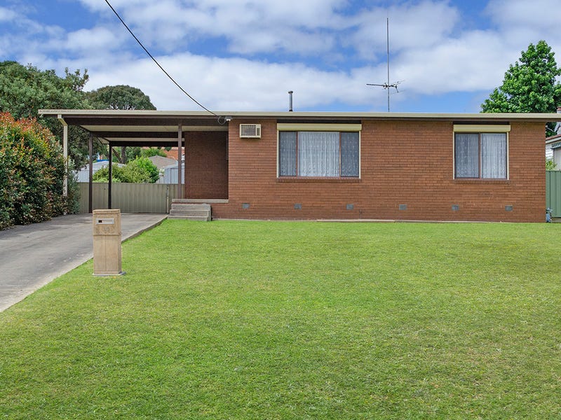 36 LAIDLAW STREET, Hamilton, Vic 3300 - Property Details
