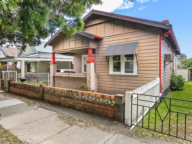 15 Carrington Street, Mayfield, NSW 2304 - Property Details