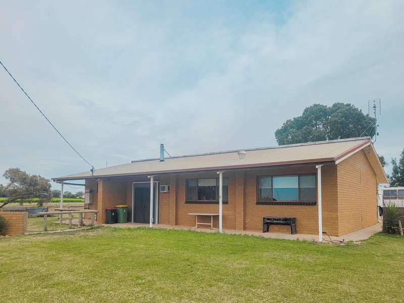 44 McAlpine Lane, Nyah, Vic 3594 - Property Details