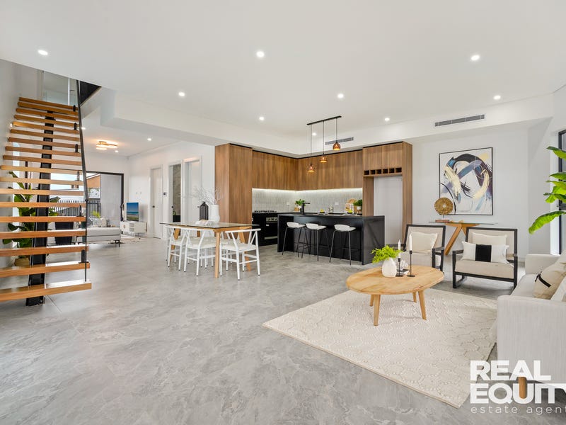 1A Ingoola Close, Moorebank, NSW 2170 - realestate.com.au