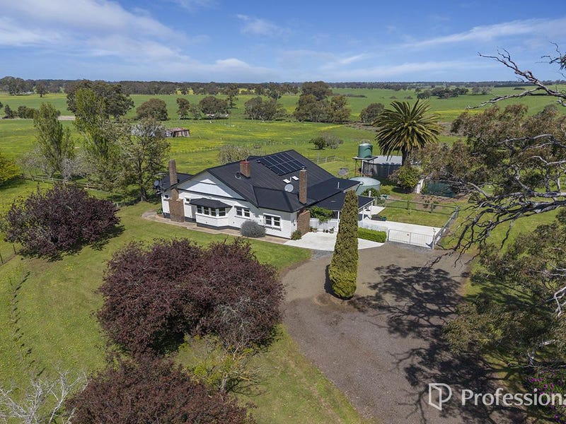 Houses for Sale in Hamilton and Southern Grampians, VIC (+1 location ...