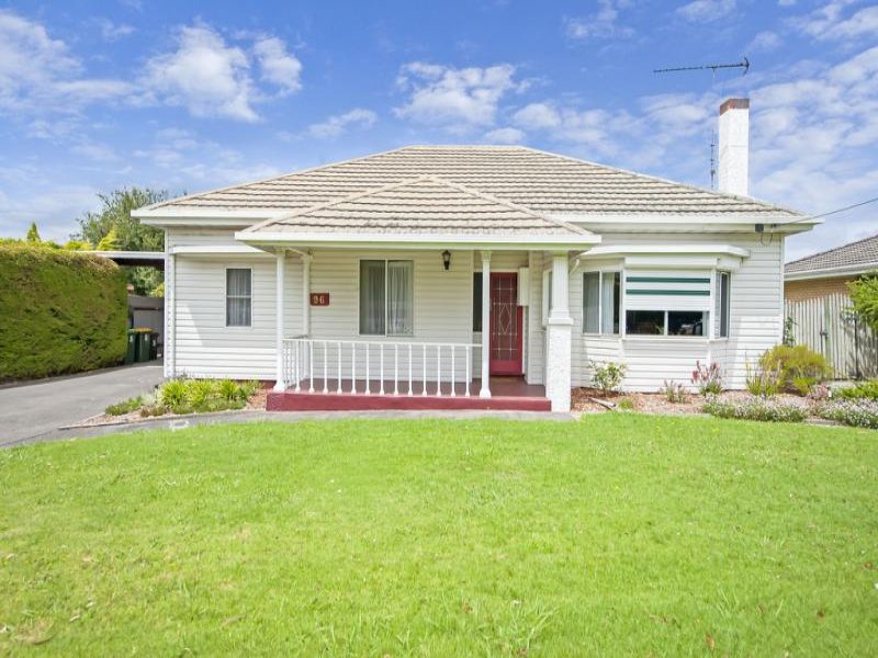 96 Victoria Street, Cobden, Vic 3266 - Property Details
