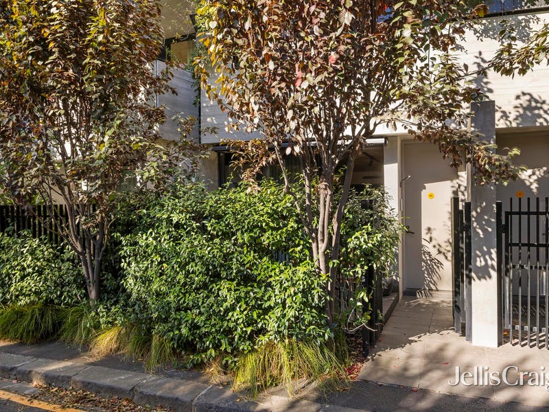 2 Bedroom Apartments & units for Auction in Southbank, VIC 3006 (+3 ...