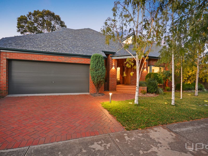 58 Manorvale Parade, Werribee, Vic 3030 - Property Details