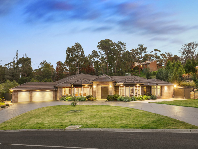 12 St Muir Drive, Warrandyte, Vic 3113 - Property Details