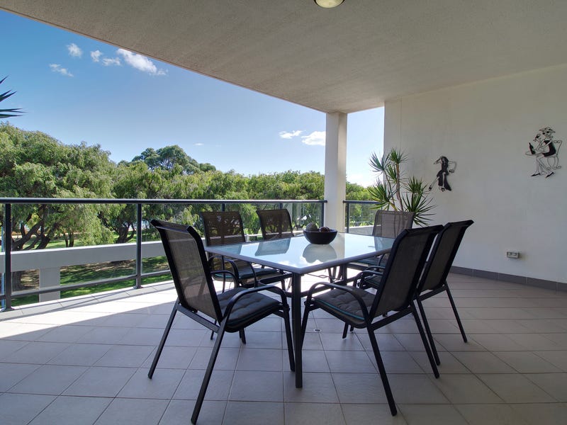 6/43 Rockingham Beach Road, Rockingham, WA 6168 - Property Details