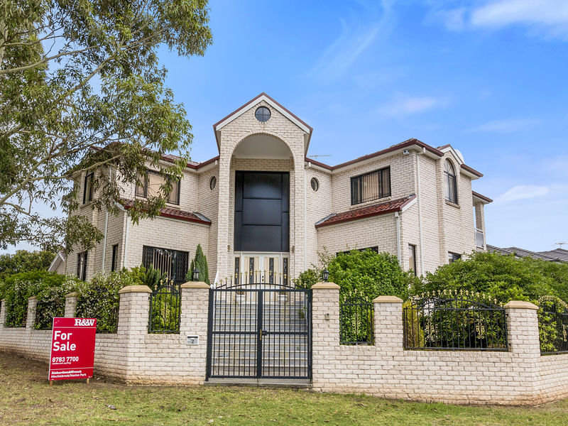2 Calabria Street, Prestons, NSW 2170 - realestate.com.au