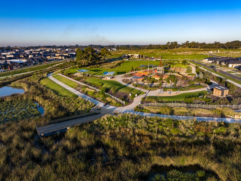 Brompton Land Estate at Encore Boulevard, Cranbourne South - realestate ...