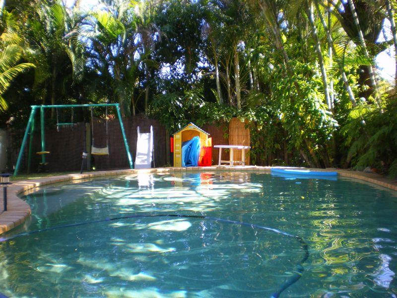 11 Branston Court, Nerang, Qld 4211 - Property Details