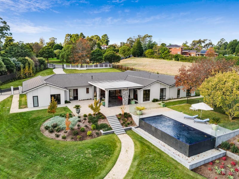 17 County Terrace, Templestowe, Vic 3106 - Property Details