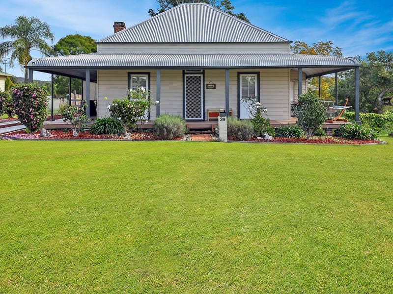 39 Berkeley Street, Stroud, NSW 2425 - Property Details