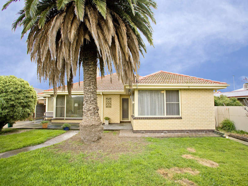 10 Looker Street, Lara, VIC 3212 - realestate.com.au