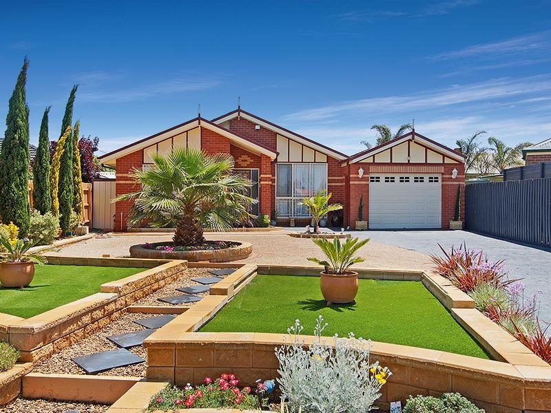 71 Truro Cres, Keilor Lodge, VIC 3038 - realestate.com.au