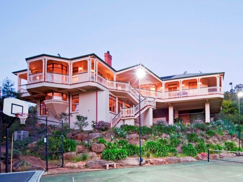 11 Burnalta Crescent, Burnside, SA 5066 - Property Details