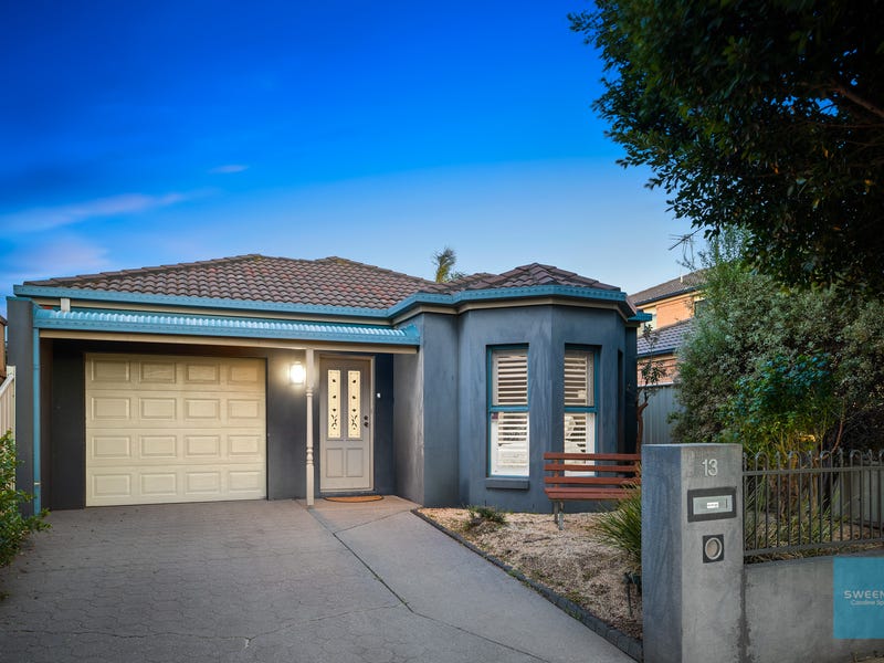 13 Milburn Circuit, Caroline Springs, VIC 3023 - realestate.com.au