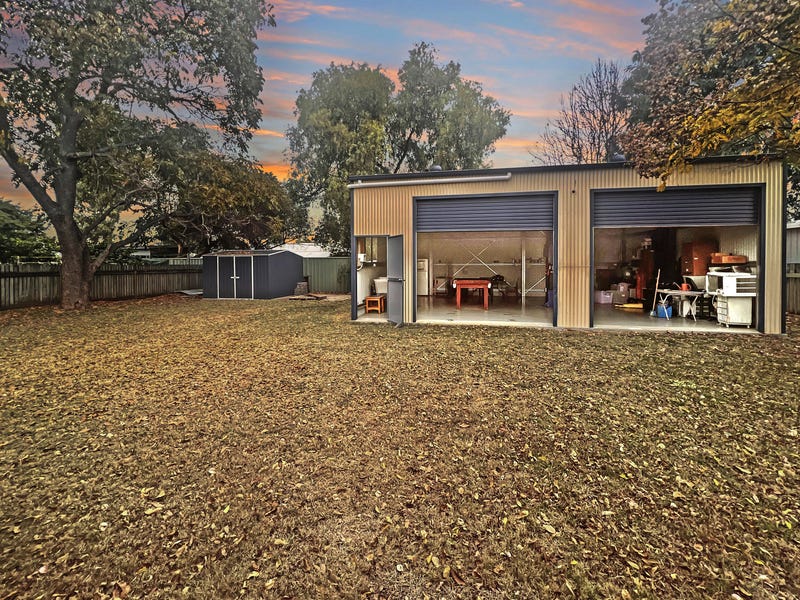 32 Beasley Street, Chinchilla, Qld 4413 - Property Details