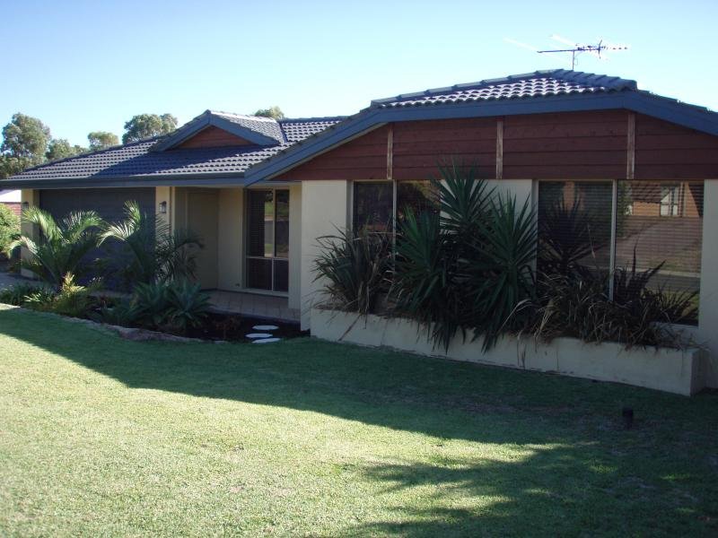 1 Chadwin Place, Padbury, WA 6025 - Property Details