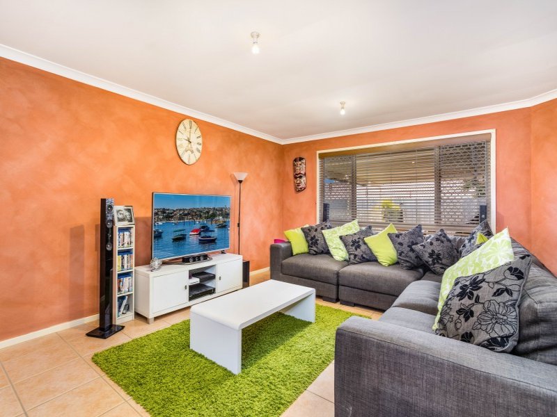 8 Lucy Court, Ormiston, Qld 4160 - Property Details