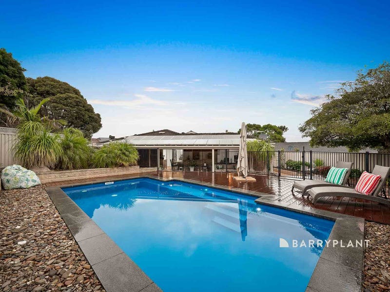 11 Feldspar Court, Narre Warren, VIC 3805 - realestate.com.au