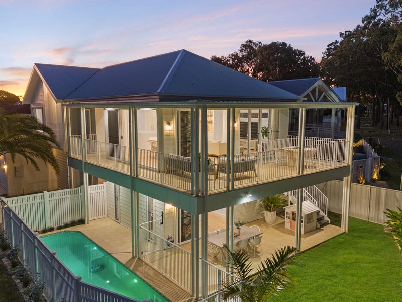 2 Ray Street, Cleveland, Qld 4163 - Property Details