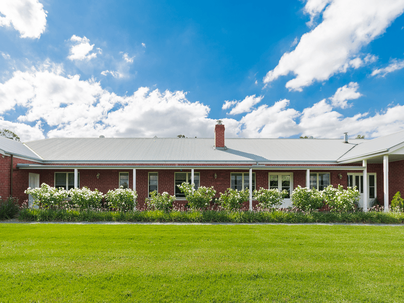 "Wynyard Hill" 39 Currawang Drive, Springvale, NSW 2650 - Property Details