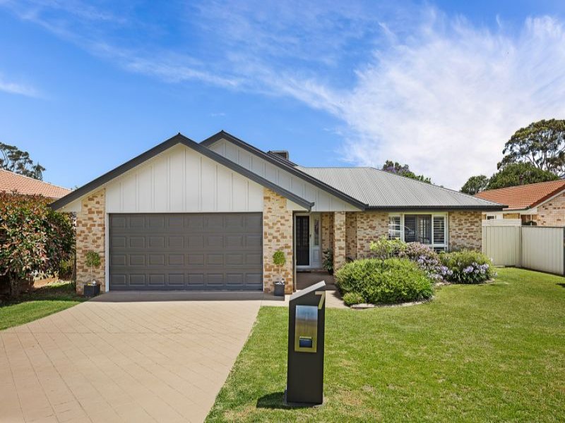 7 Oldfield Street, Middle Ridge, QLD 4350 - realestate.com.au