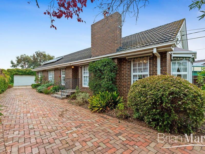 3 Huntingfield Drive, Hoppers Crossing, VIC 3029 - realestate.com.au