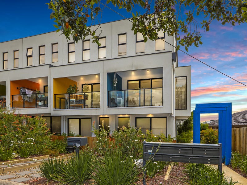 1/1114-1116 Stud Road, Rowville, Vic 3178 - Property Details