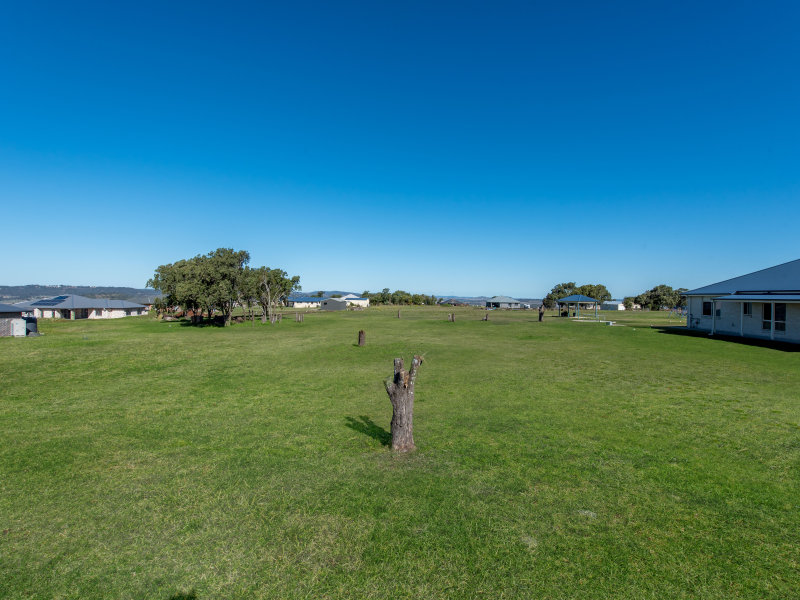 34 Hilltop Drive, Gowrie Junction, QLD 4352 - realestate.com.au
