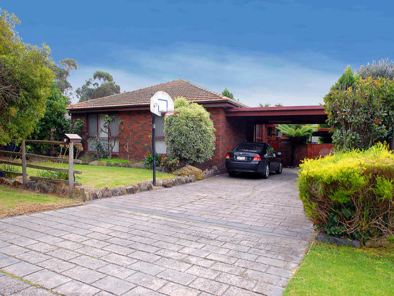 15 Maple Street, Langwarrin, Vic 3910 - Property Details