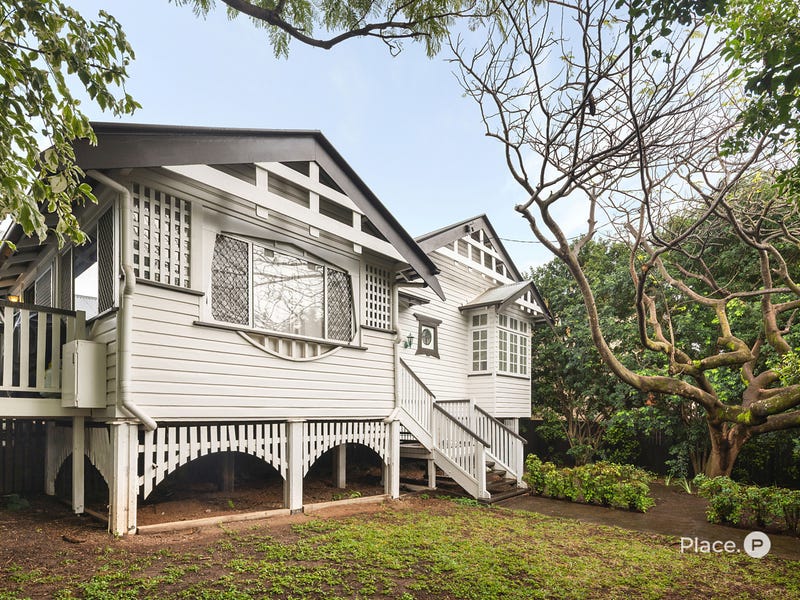44 Junction Road, Clayfield, Qld 4011 - Property Details