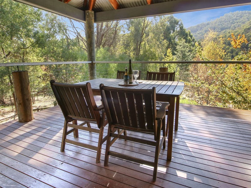 10B Alpine Ridge Drive, Merrijig, VIC 3723 - realestate.com.au