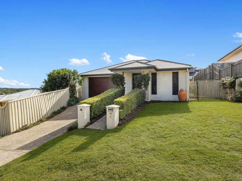 7 Sanctuary Close, Springfield Lakes, QLD 4300 - realestate.com.au