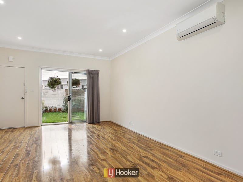 3/33 Arthur Blakeley Way, Coombs, ACT 2611 - realestate.com.au