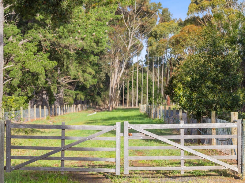 Real Estate & Property for Sale in Batesford, VIC 3213 (+1 location ...