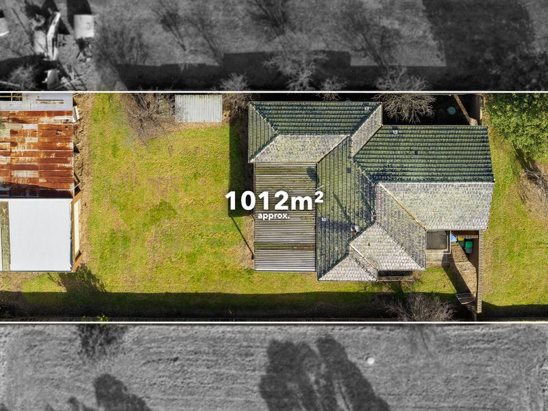 6 Lyall Street, Tooradin, Vic 3980 - Property Details