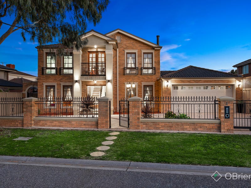 3 Gianluca Avenue, Keysborough, Vic 3173 - Property Details