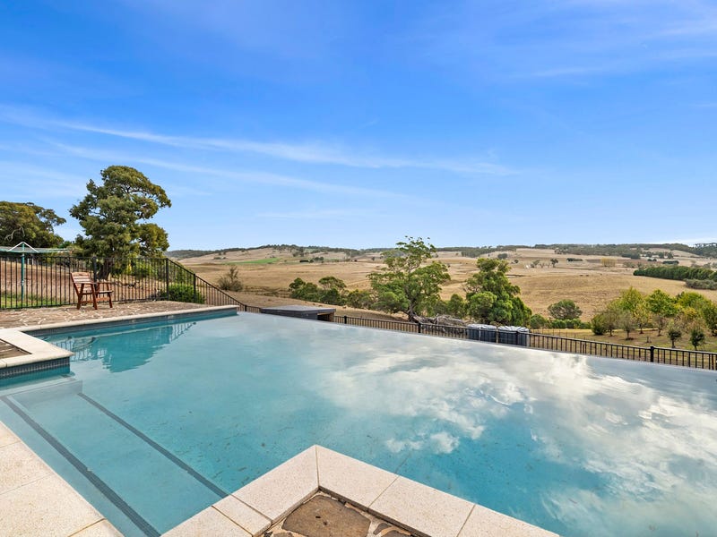 7 Somerset Place, Crookwell, NSW 2583 - Property Details